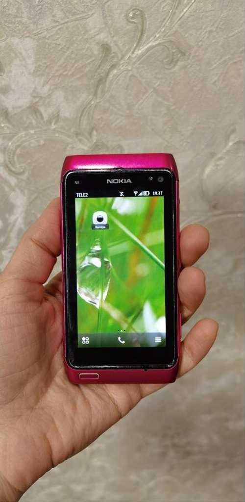 Смартфон Nokia N8 (Финляндия)