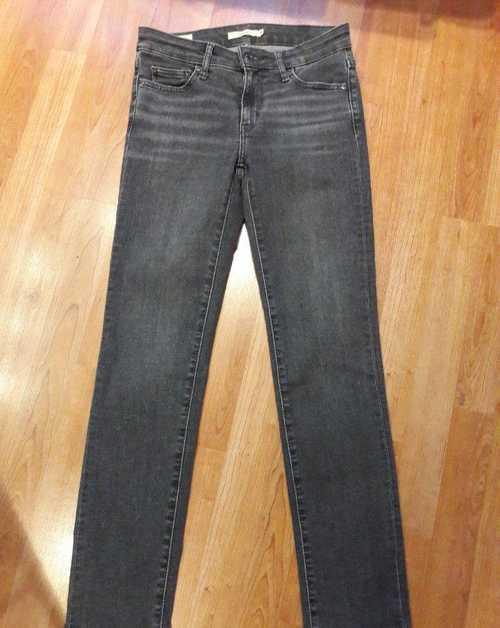Новые джинсы Levis 712 slim