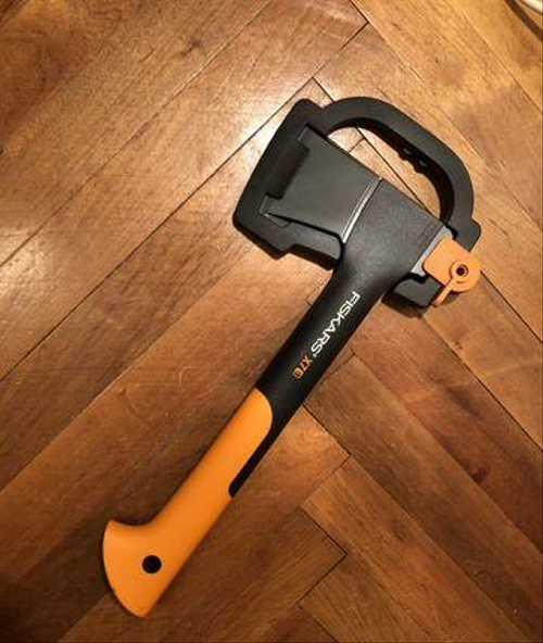 Топор туристический Fiskars X7