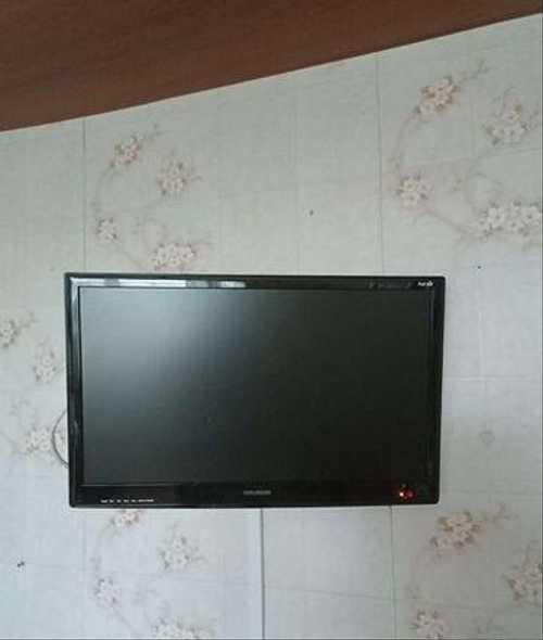 Телевизор hyundai 54см,Full Hd,с кронштейном