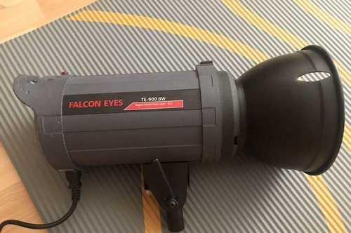 Вспышка Falcon eyes te-900bw