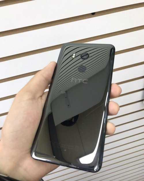 HTC U11 Plus гарантия
