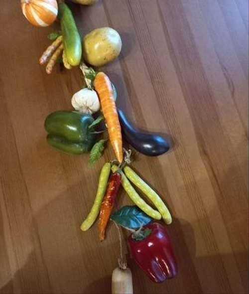 Связка овощей для интерьера кухни