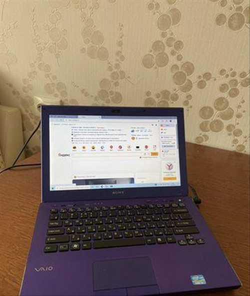 Ультрабук Sony Vaio SVS13 Core i3/6/500/1gb/13.3
