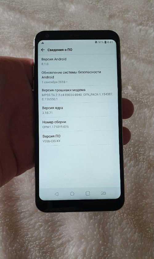 Смартфон LG q6a