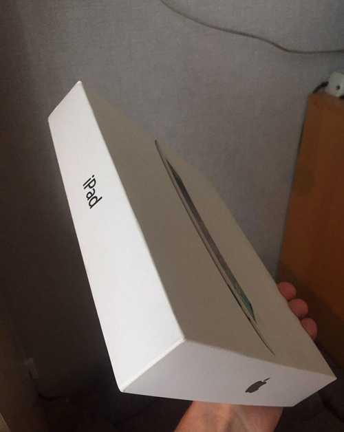 Коробка от iPad2 apple