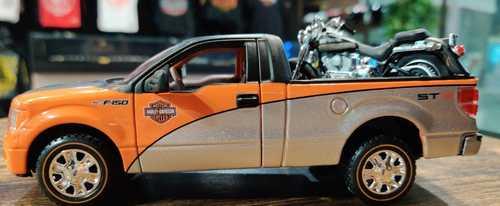 Модель авто Ford F-150 STX и мото Harley Davidson