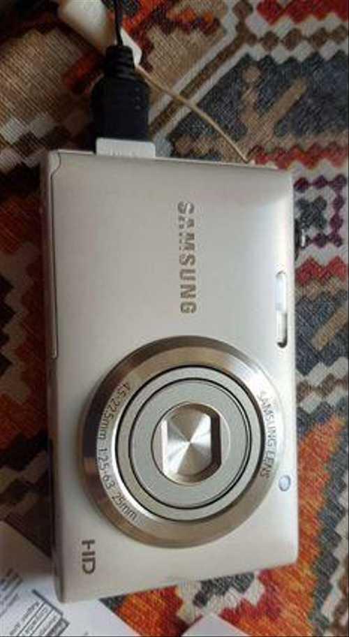 Компактный фотоаппарат Samsung ST72