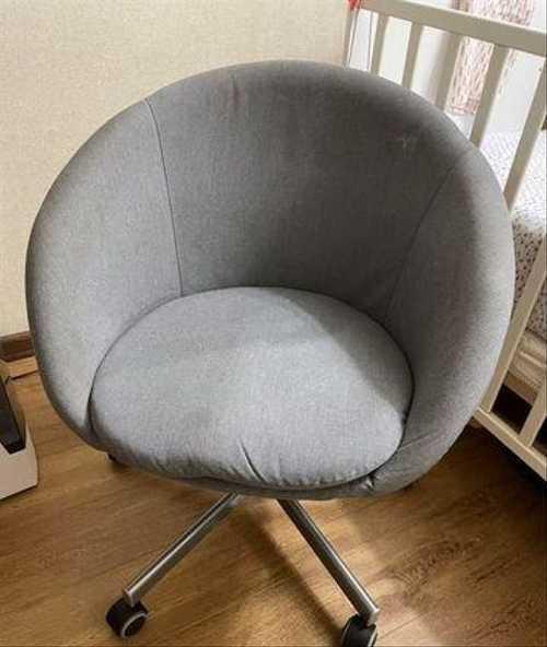Кресло IKEA skruvsta скрувста
