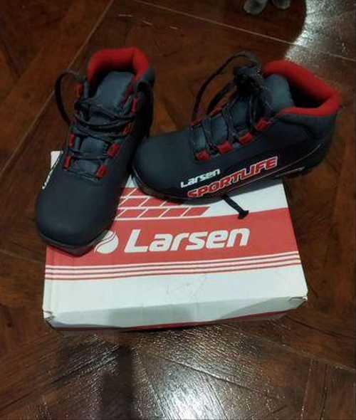Лыжные ботинки Larsen
