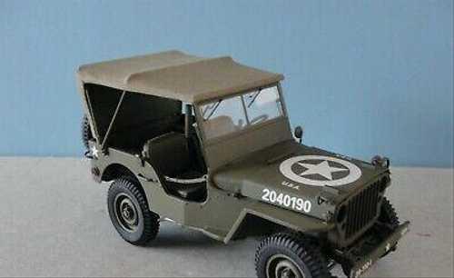 Коллекционная модель Jeep Willys 1944 1/16