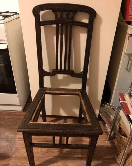 Старинный стул дубовый