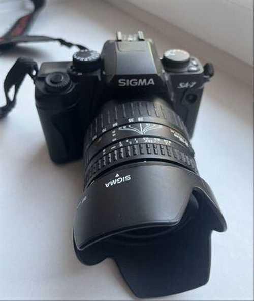 Пленочный зеркальный фотоаппарат Sigma SA-7