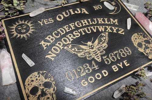 Доска уиджи, спиритическая игра