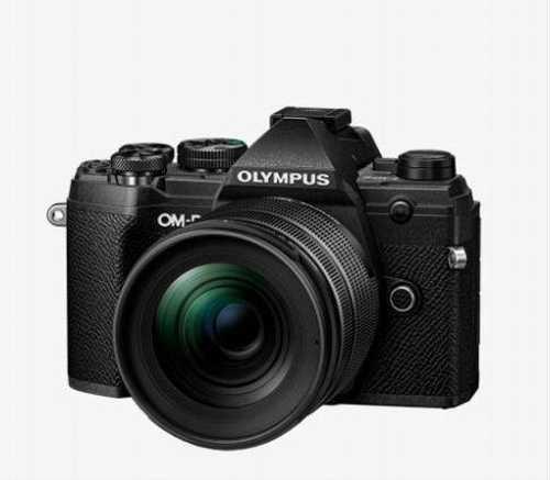 Фотоаппарат Olympus OM-D EM5 Mark III 12-45 Kit