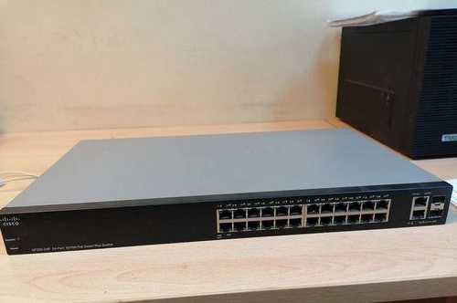 Коммутатор Cisco SF220