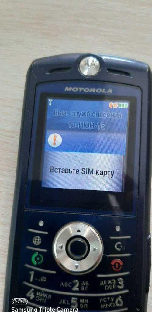 Телефон Motorola L6