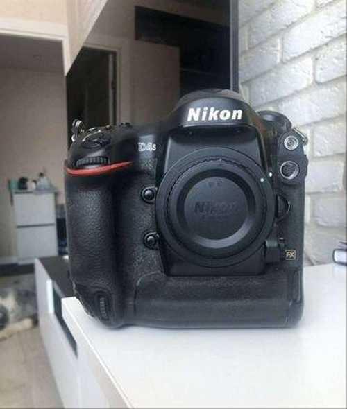 Камера Nikon D4s body или с объективами