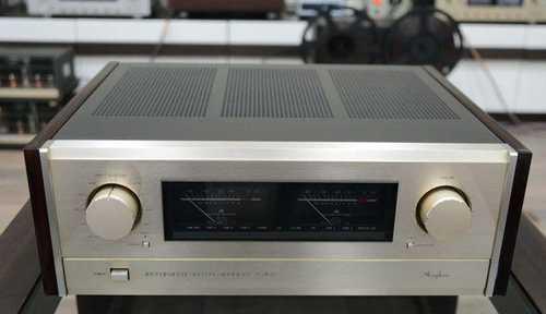 Accuphase E-405