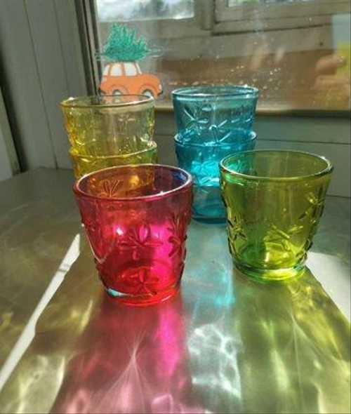 Подсвечники / цветные стеклянные стаканчики