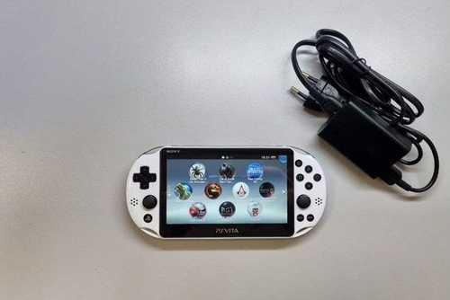 PS Vita slim белая 256gb Henkaku