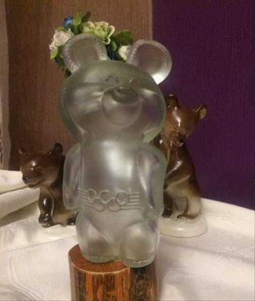Статуэтка мишка олимпийский -флакон от одеколона