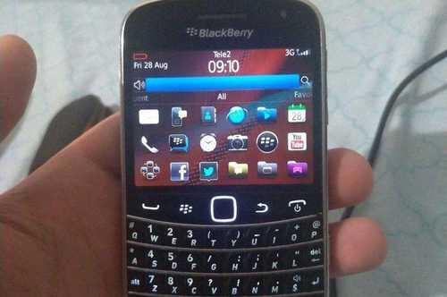 Телефон BlackBerry 9900