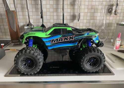 Traxxas Maxx rc модель 1/10