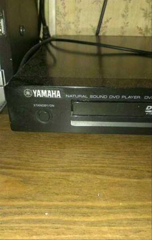 DVD плеер yamaha S661