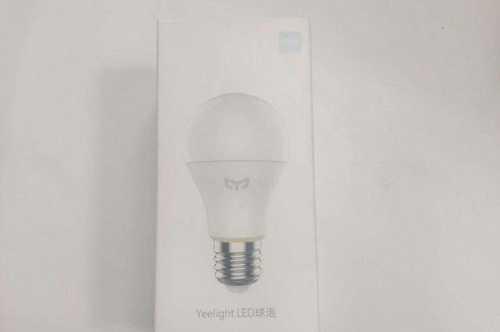 Умная лампочка Xiaomi Yeelight Led Bulb