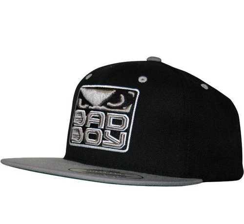 Бейсболка BAD BOY snapback с прямым козырьком