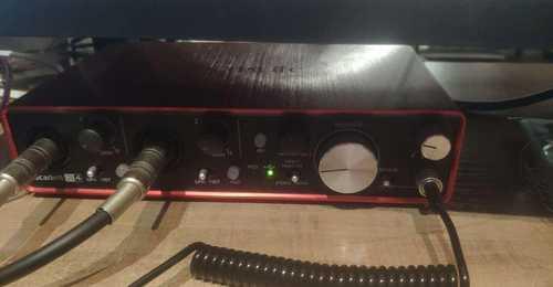 Focusrite scarlett 2i4 Gen2