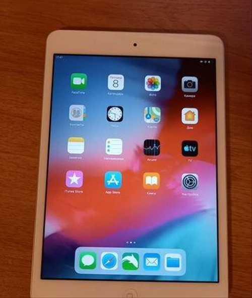 Apple iPad mini 2 Retina (16Gb+WiFi), отличн. сост