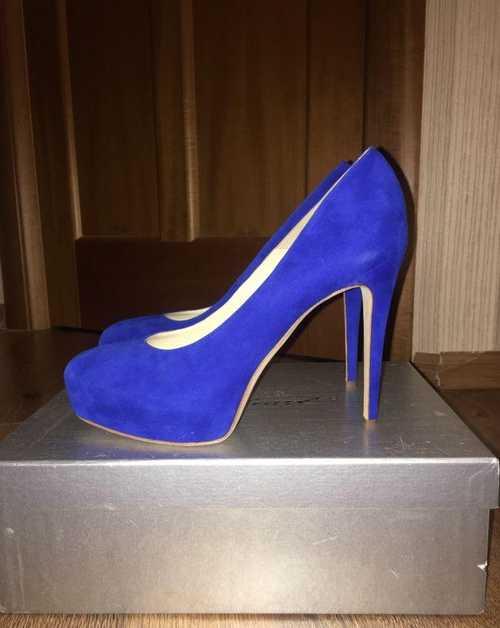 Туфли Brian Atwood, р-р 41