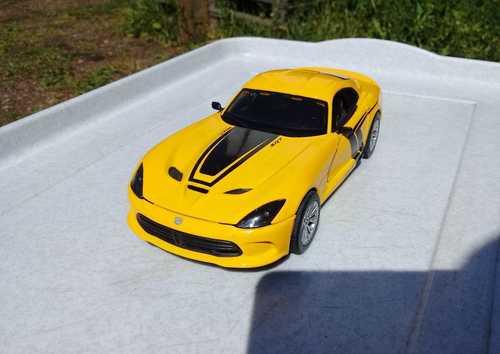 Модель Dodge Viper SRT GTS 1/24