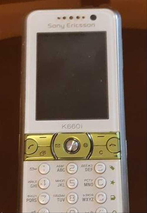 Телефон Sony Ericsson K660i +все аксессуары