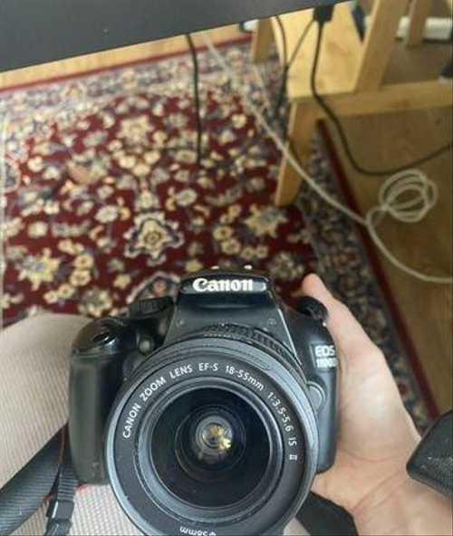 Зеркальный фотоаапарат Canon 1100D