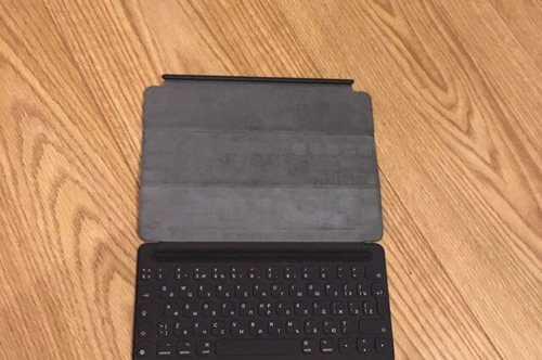 Чехол-клавиатура Apple Smart Keyboard 10,5