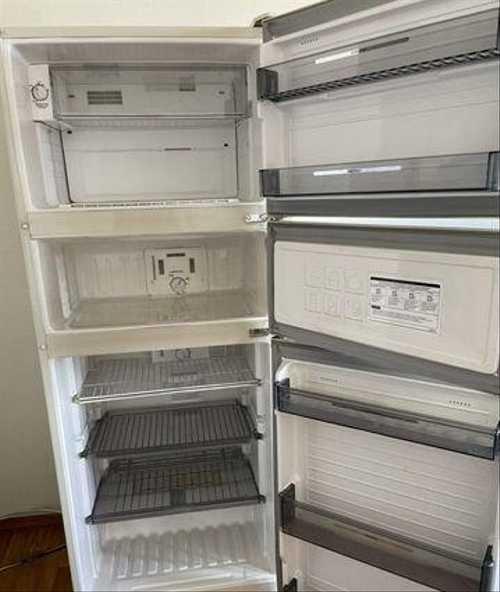 Холодильник goldstar