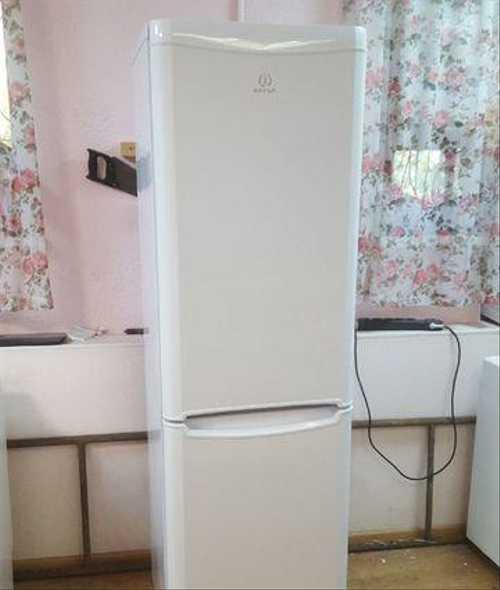 Холодильник Indesit BA 20