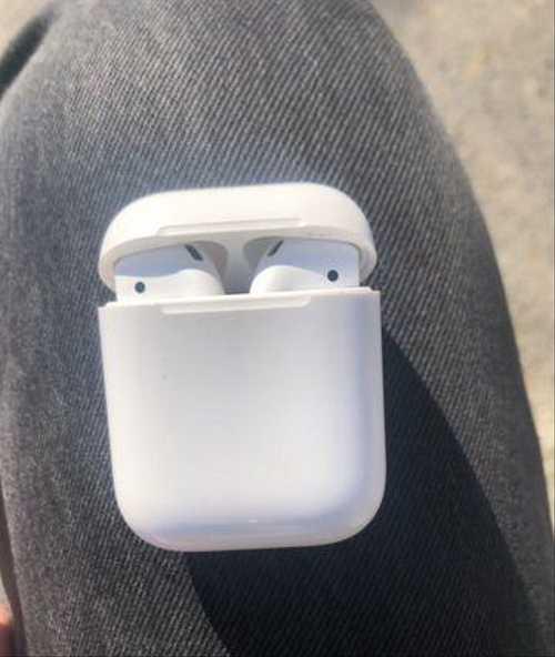 Наушники airpods1