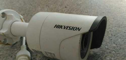Камера видеонаблюдения Hikvision б/у