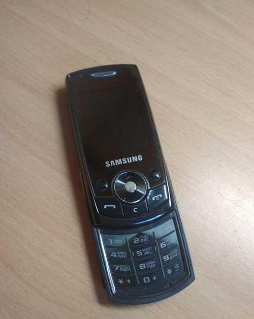 Телефон SAMSUNG SGH J700 Black