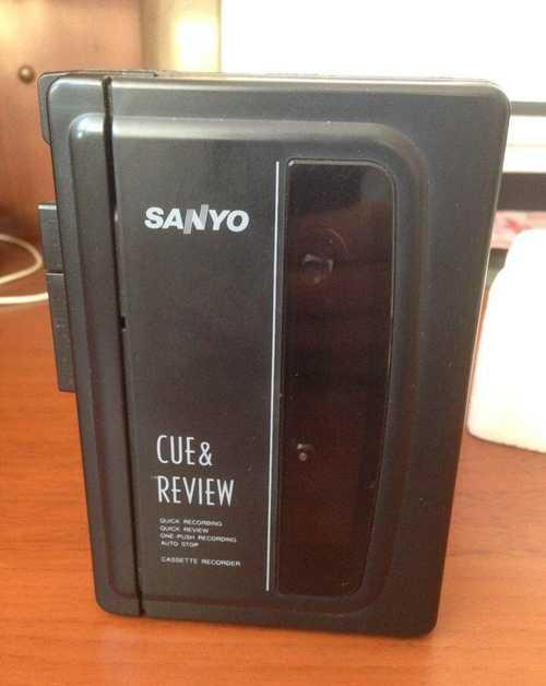 Диктофон кассетный Sanyo M 1018