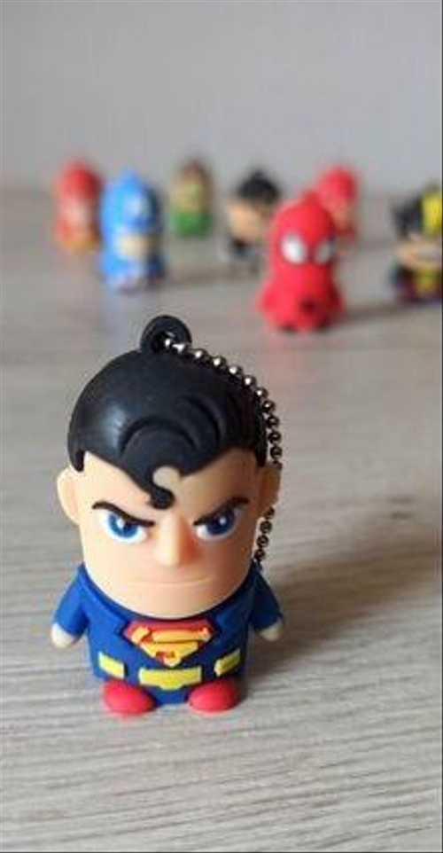 USB флешка брелок - Superman