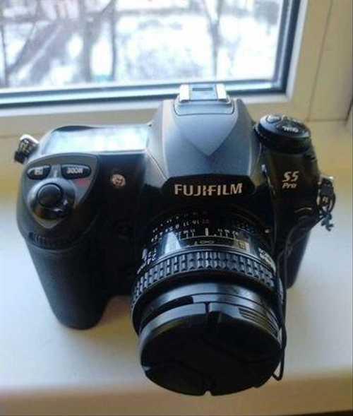 Зеркальный фотоаппарат Fujifilm s5 pro