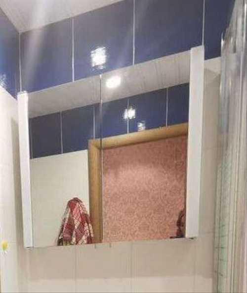 Шкафчик в ванную с зеркалом и подсветкой