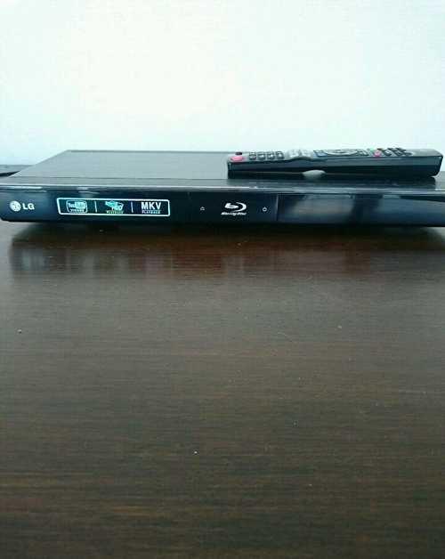 DVD player (blue ray)