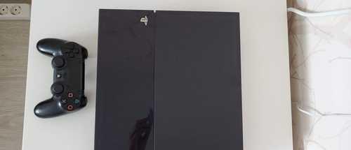 Sony Playstation 4 (PS4)