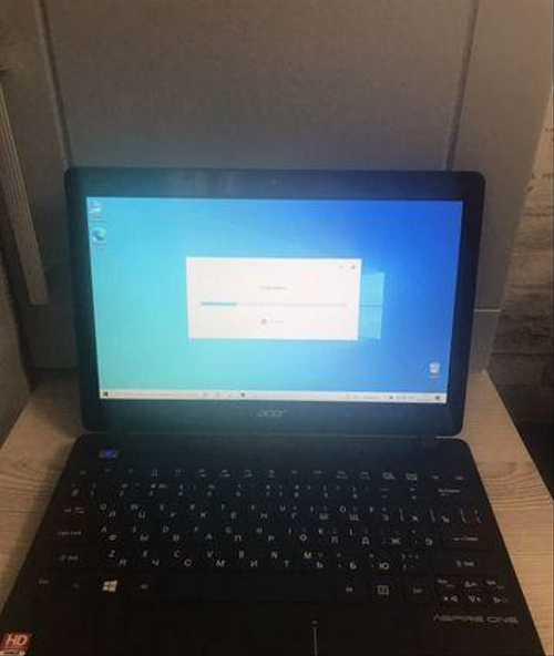 Нетбук acer aspire one